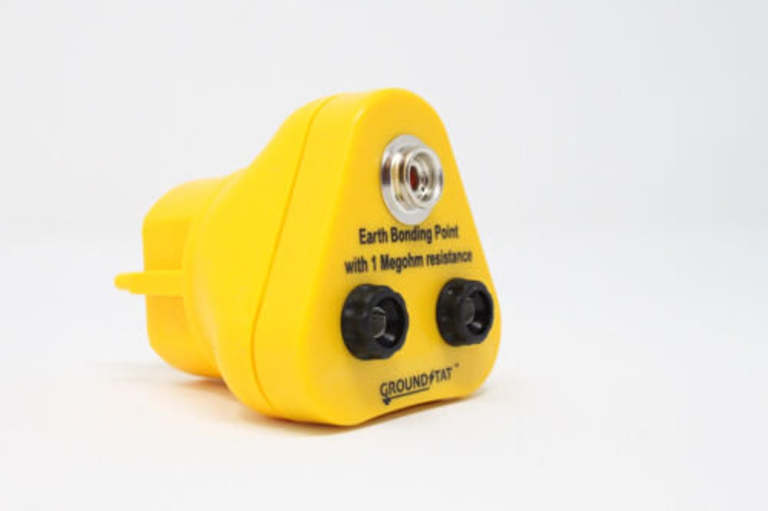Anti Static ESD Grounding / Bonding Plug 2 X 4 Mm Banana & 1 X 10 Stud ...