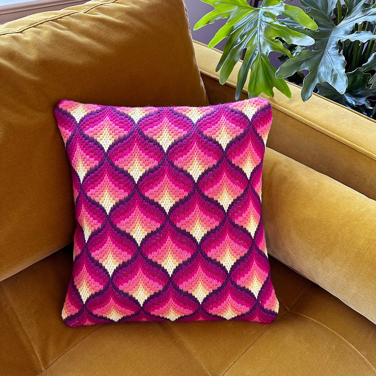 DIGITAL PATTERN: "songbird" Bargello Pillow - Bargello Plastic Canvas ...