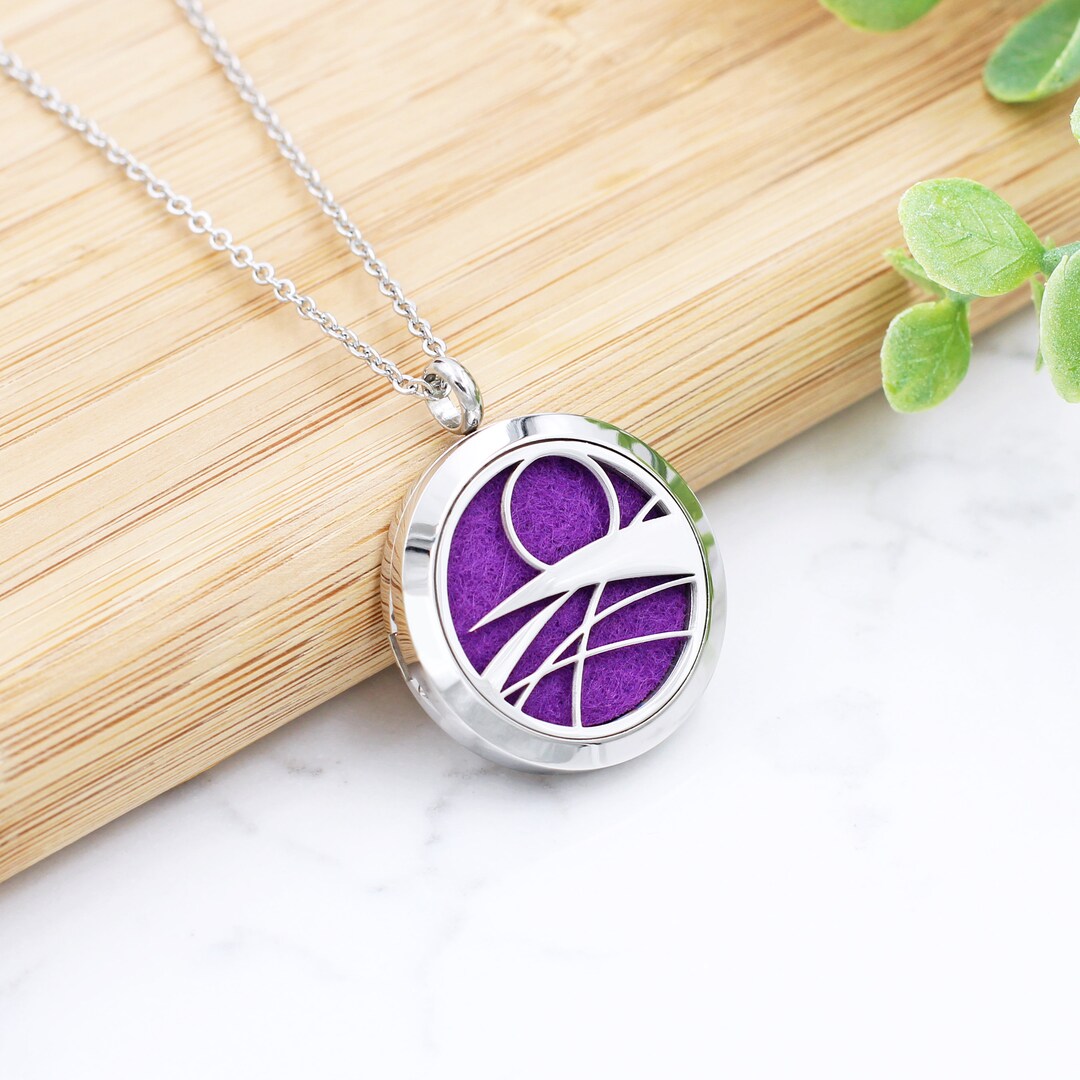 Luna Essential Oil Diffuser Necklace Aromatherapy Necklace - Etsy