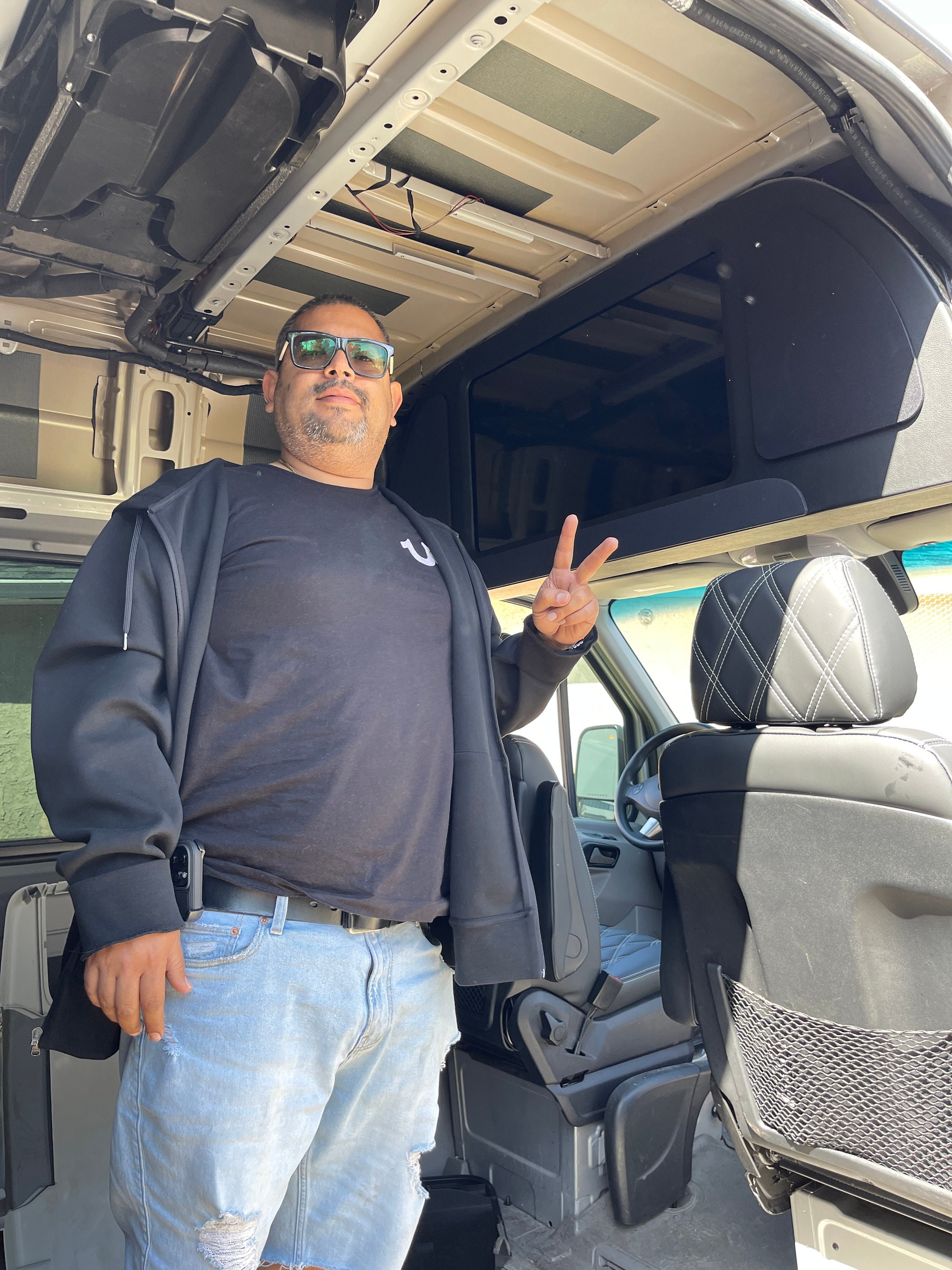 MBZ Sprinter 32" Vanvision Tv/media Console Bracket/mount - Etsy