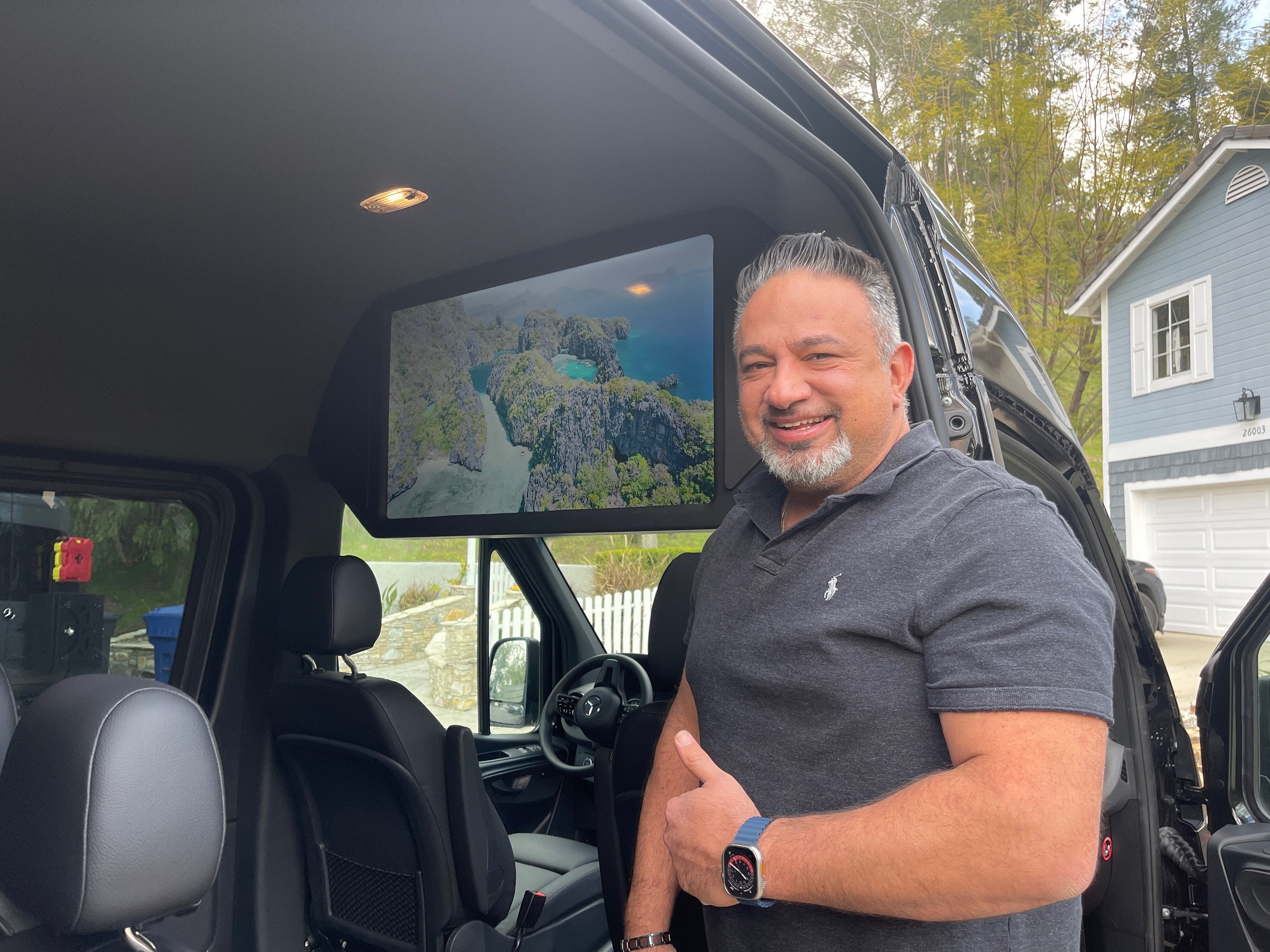 SPRINTER VANVISION 40 TV Media Console Bracket/mount - Etsy