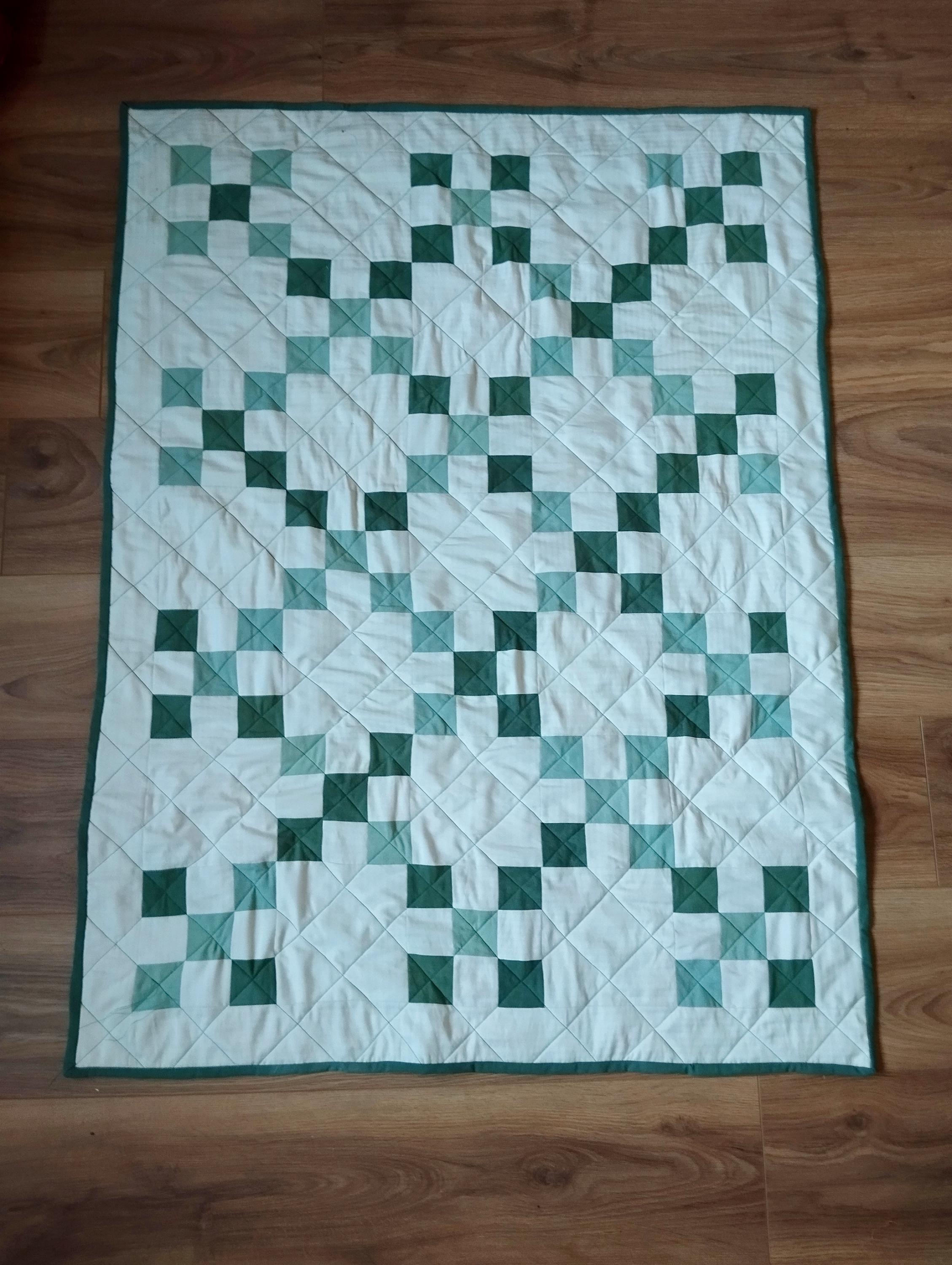 Traditional Irish Chain Quilt: Ivy - Etsy