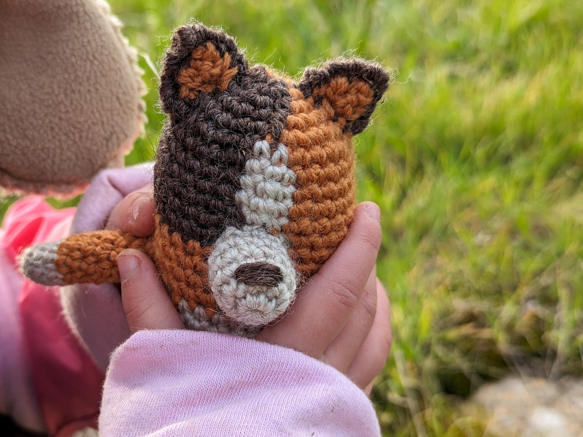 Crochet Pattern Pdfs: Bandit & Chilli Bluey-inspired Crochet - Etsy