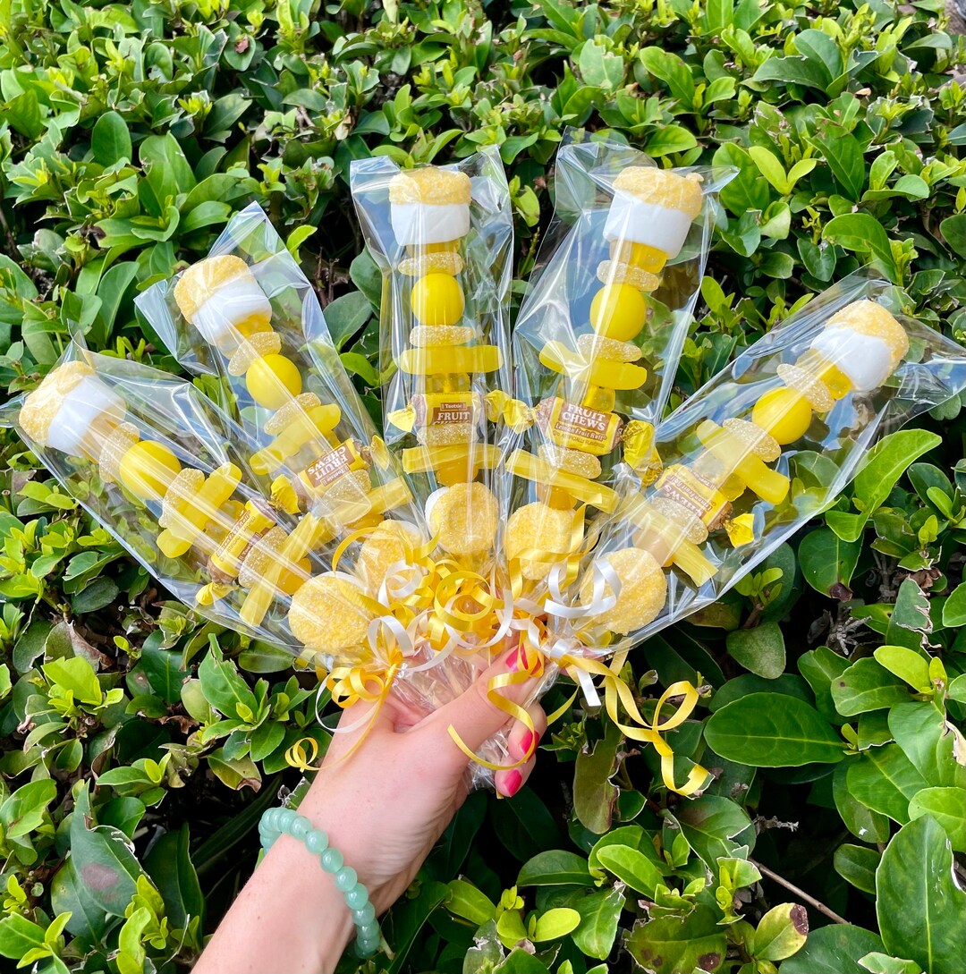 10+ Yellow Custom Color Candy Kabobs! Kids Birthday Party Favors ...