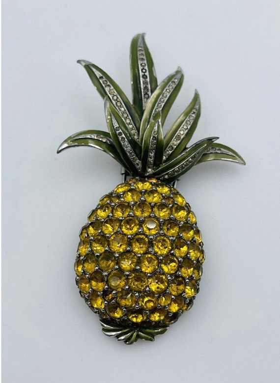 vintage rhinestone pineapple - Gem