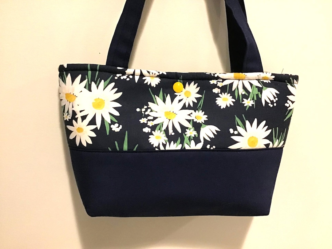 Navy Blue and White Daisy Purse, White and Yellow Daisy Purse, Small ...