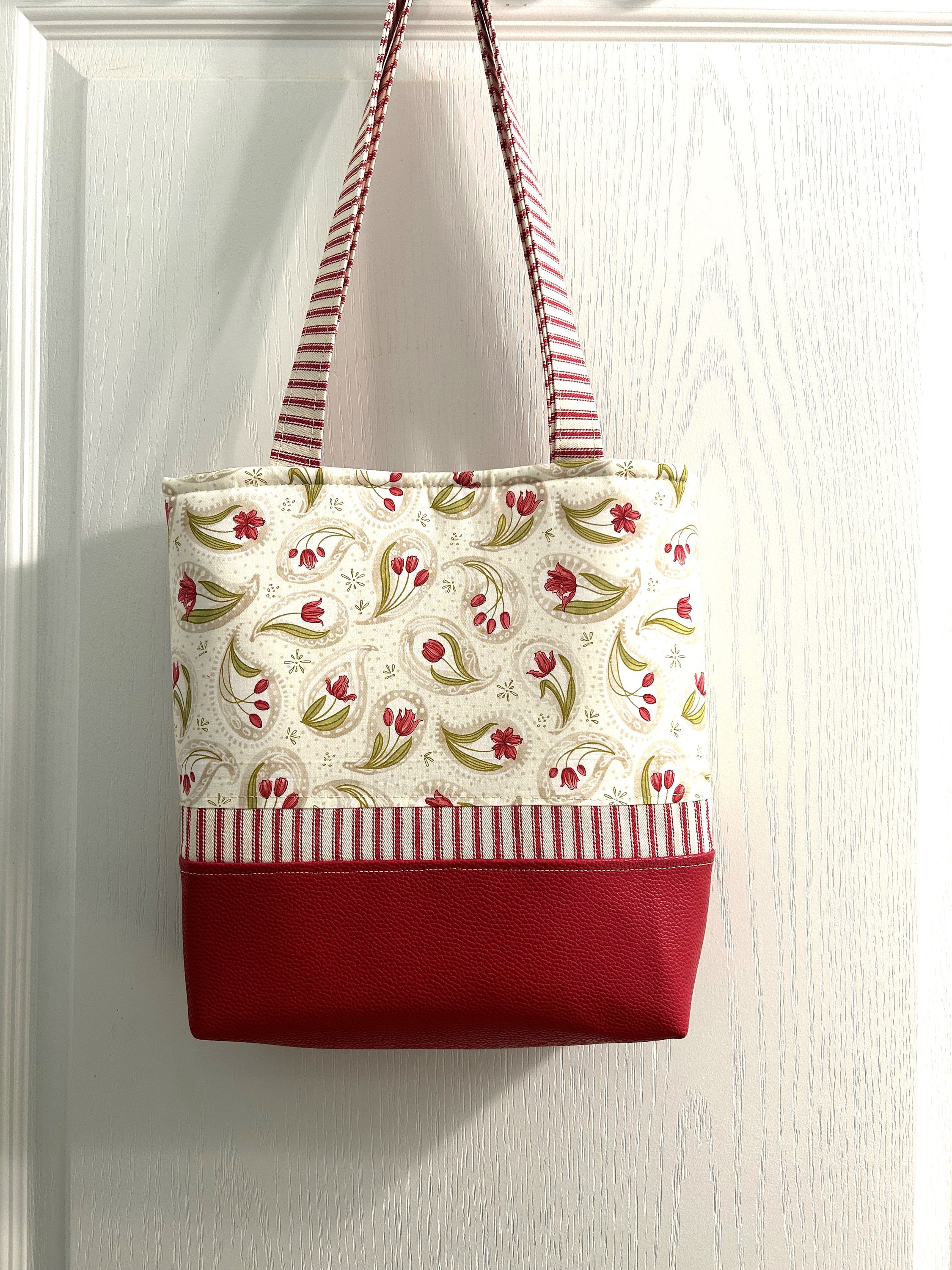 Red Tulip Purse With Vegan Leather, Floral Purse, Red Tulip Handbag ...