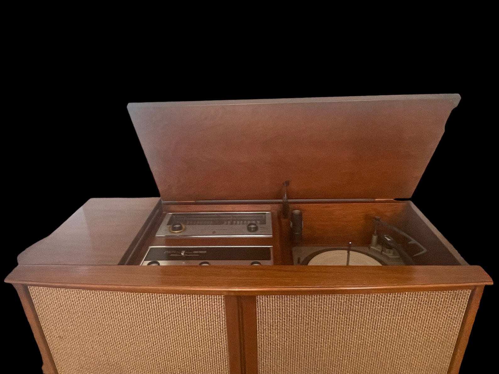 Zenith Stereo Console - Etsy Singapore