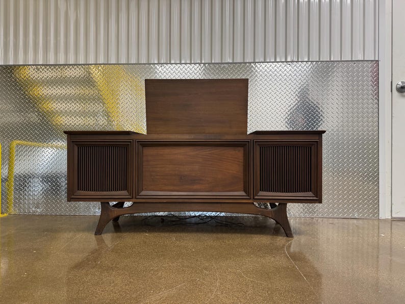 1960’s MCM Stereo Console - Etsy