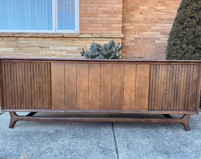 1960’s MCM Stereo Console - Etsy