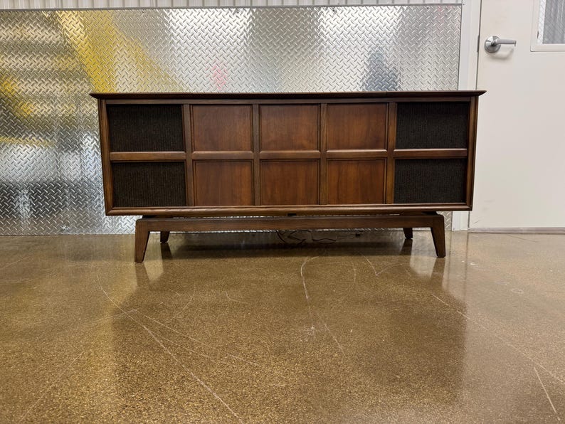 1960’s MCM Stereo Console - Etsy