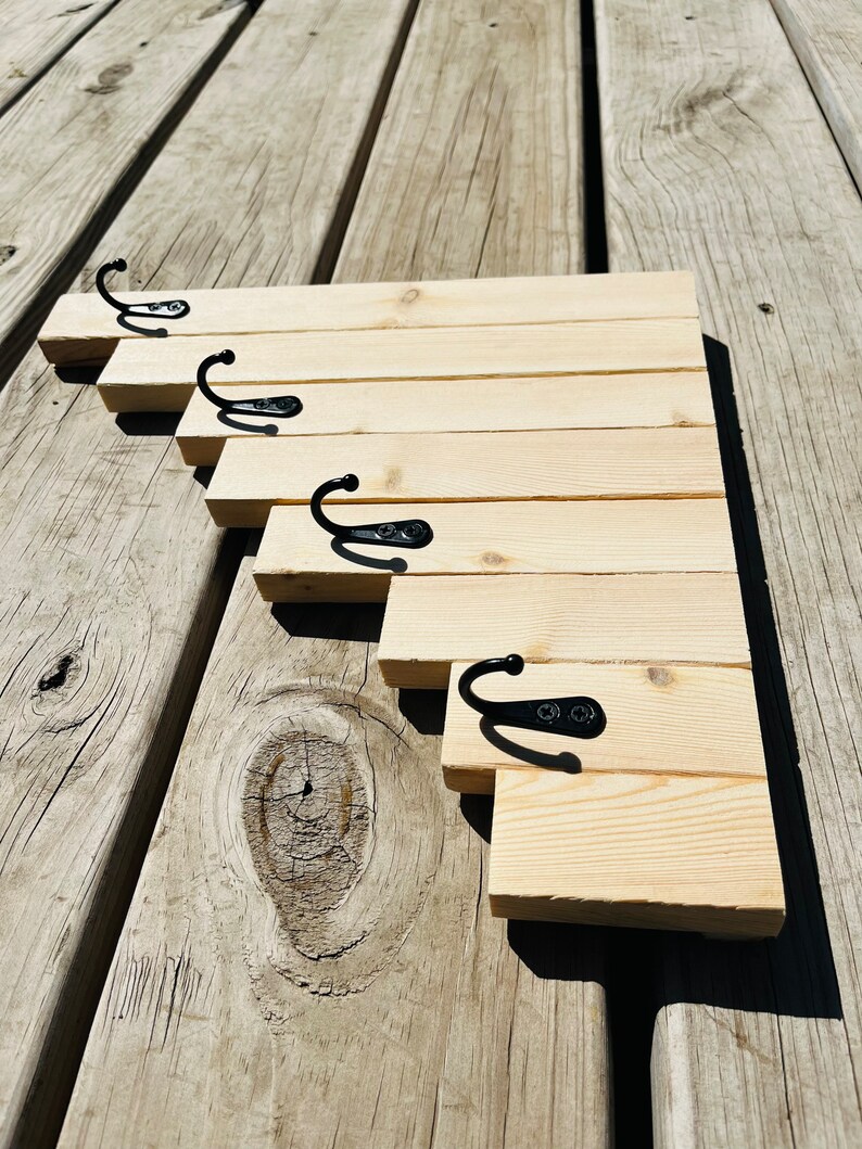 Reverse Staircase Hanger - Etsy