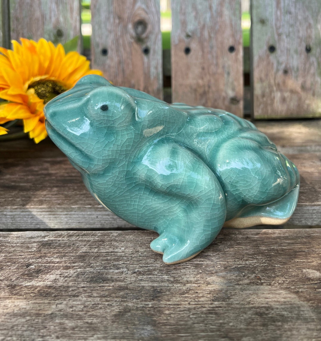 Korean Traditional Celadon Toad Pottery Figurine - Etsy