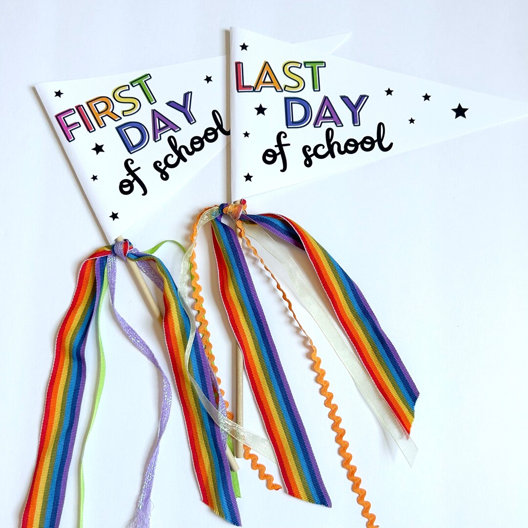 First Day of School Pennant Printable Flags // Back to School Photo ...