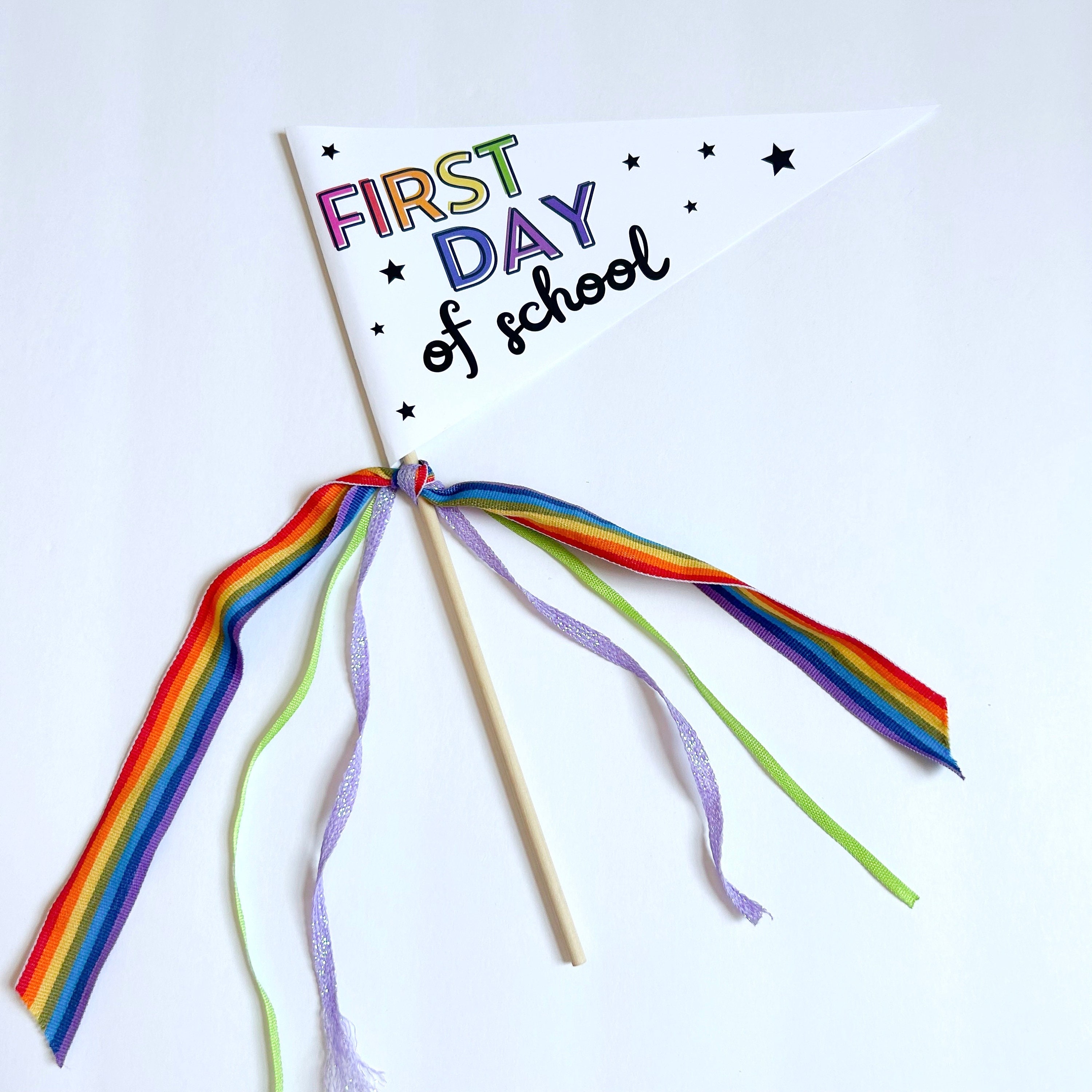 First Day of School Pennant Printable Flags // Back to School Photo ...