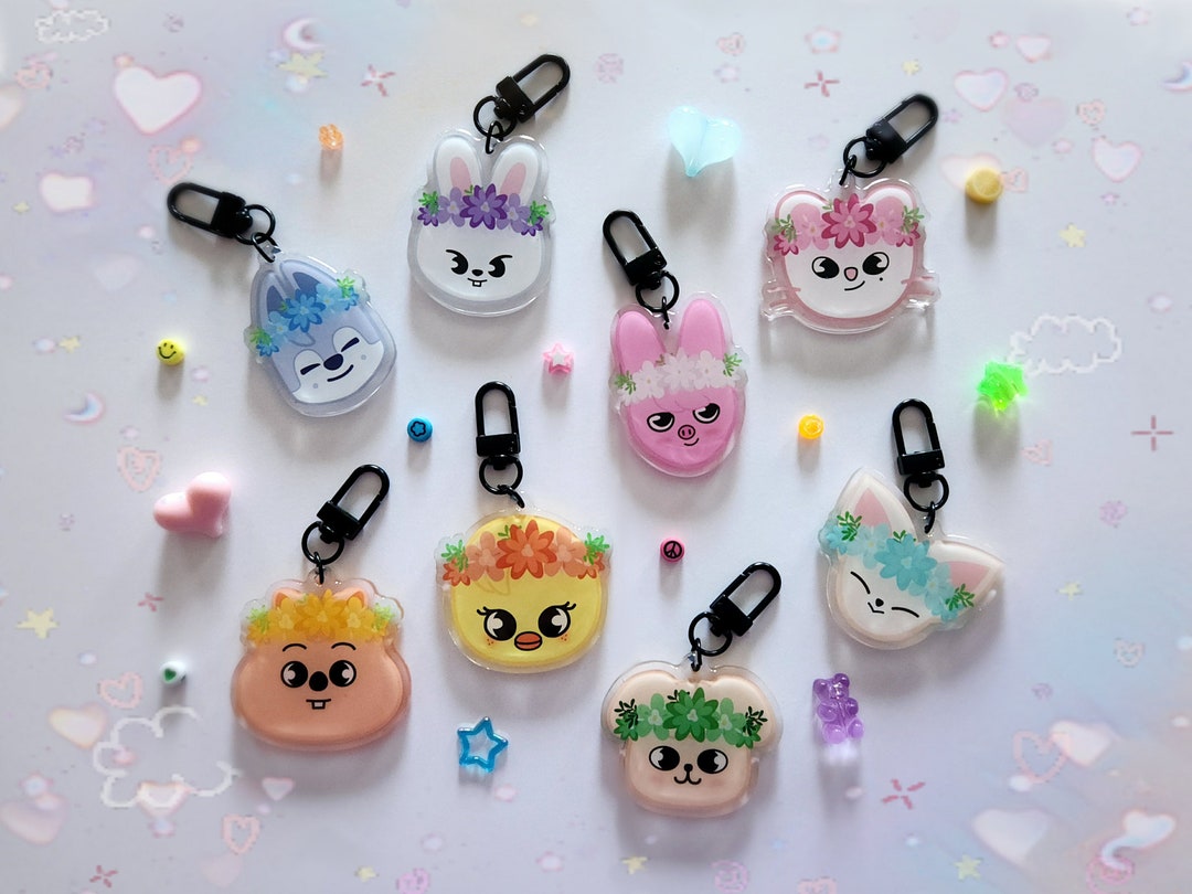 Skzoo Flower Crown Acrylic Keychains - Etsy
