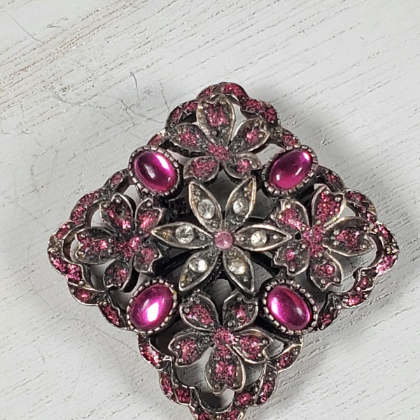 Square Brooch - Etsy