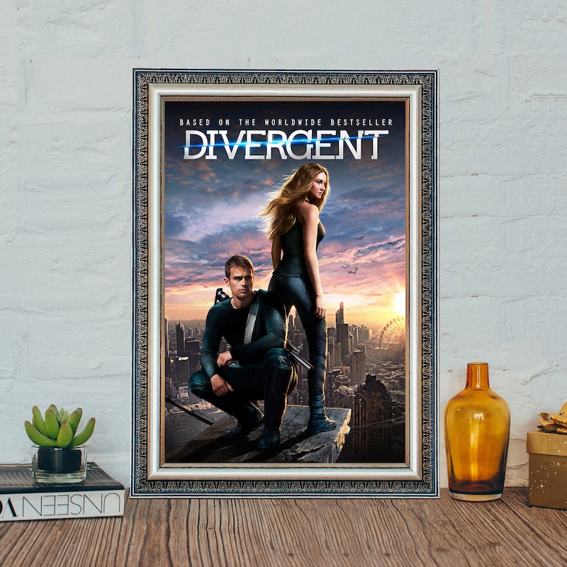 Divergent - Etsy