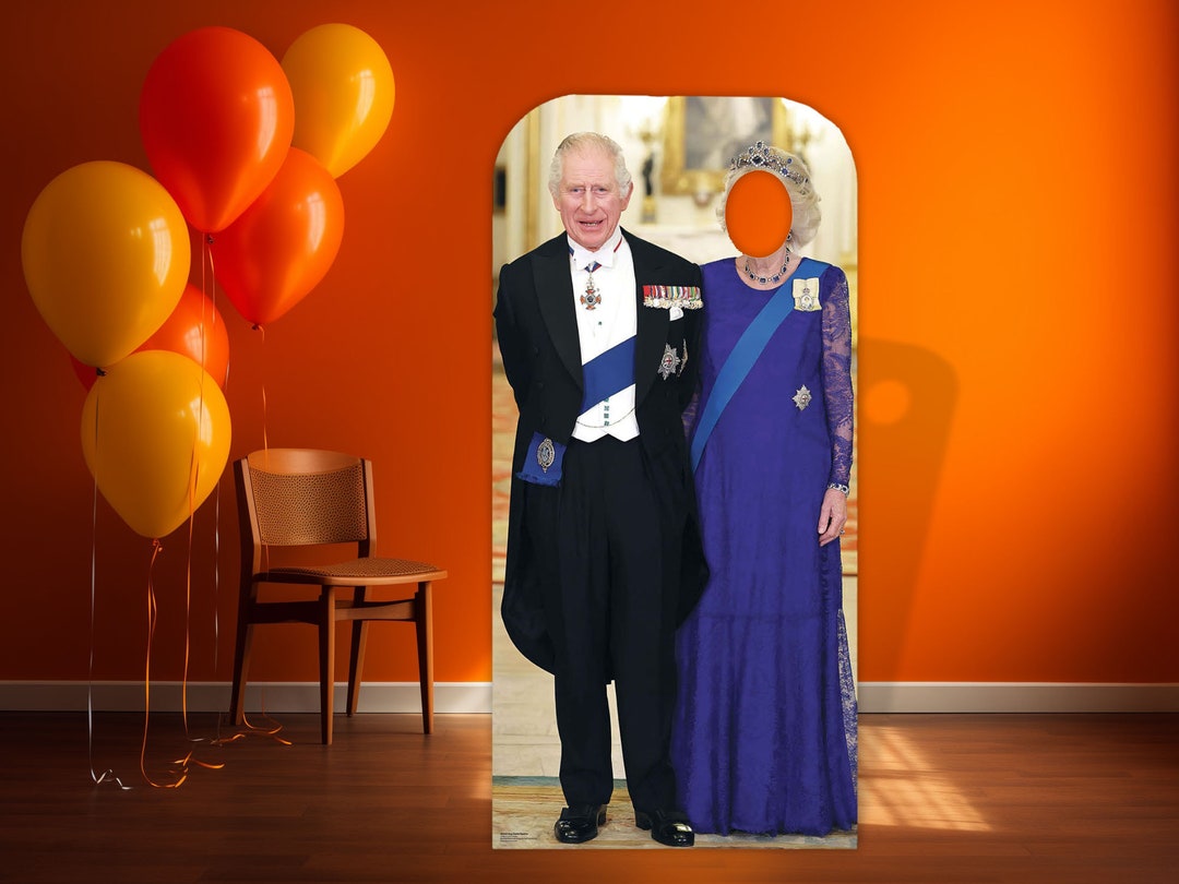 King Charles Cardboard Cutout Stand-in Pose Next to the King at Royal ...