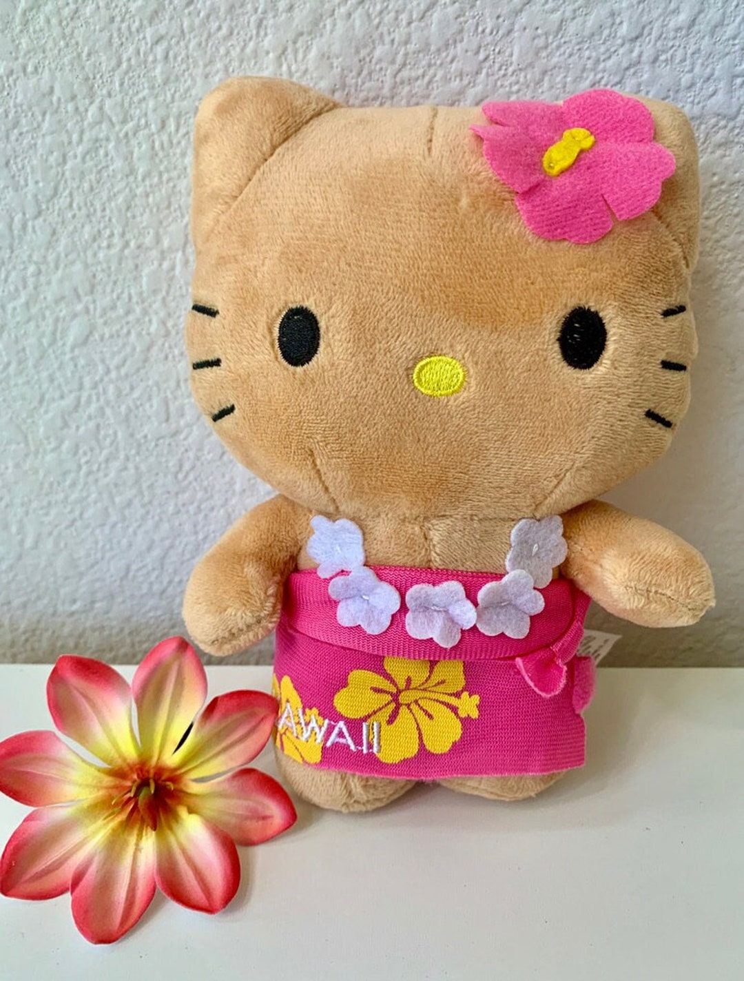 NEW - HAWAII Limited Edition Hello Kitty Plush 6" - SARONG - Etsy