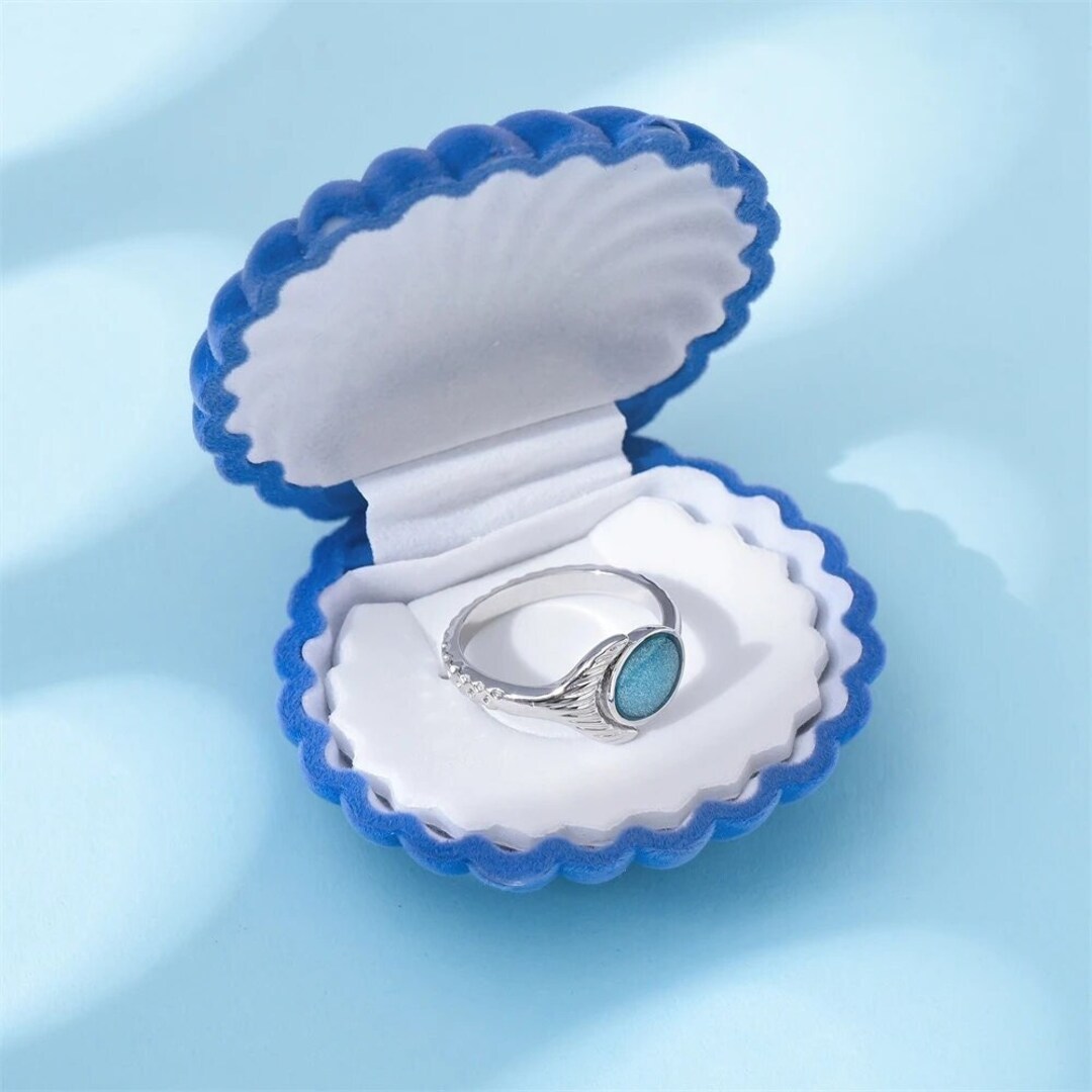 PRESALE MAKO MERMAIDS Island of Secrets Moon Ring - Etsy