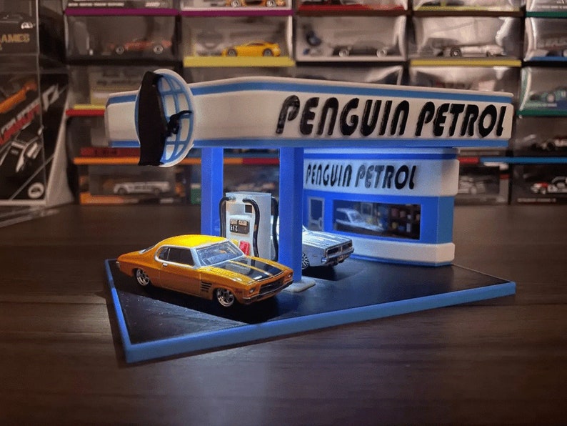 Penguin Petrol Gas Station Display Diorama Compatible With Hot Wheels ...