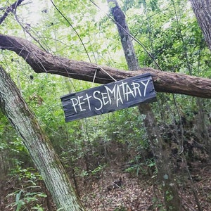 Pet Sematary Sign. Larger Version - Etsy