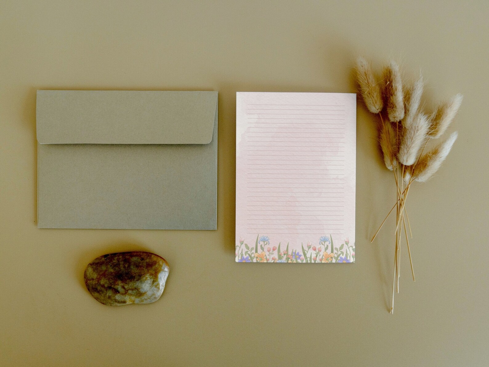 Printable Stationary Spring Flowers Printable Letter Paper Lined Paper ...