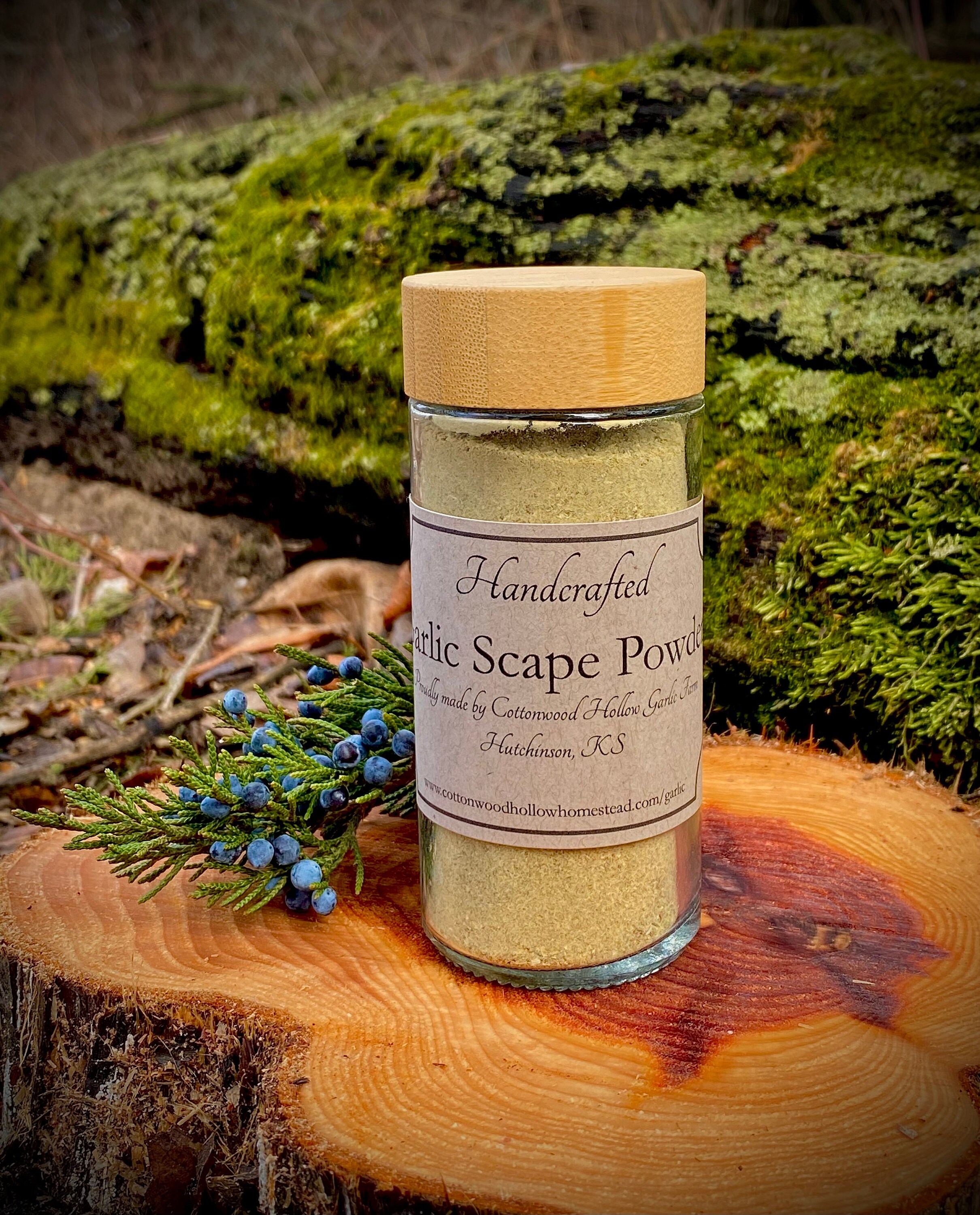 Handcrafted Garlic Scape Powder - Etsy