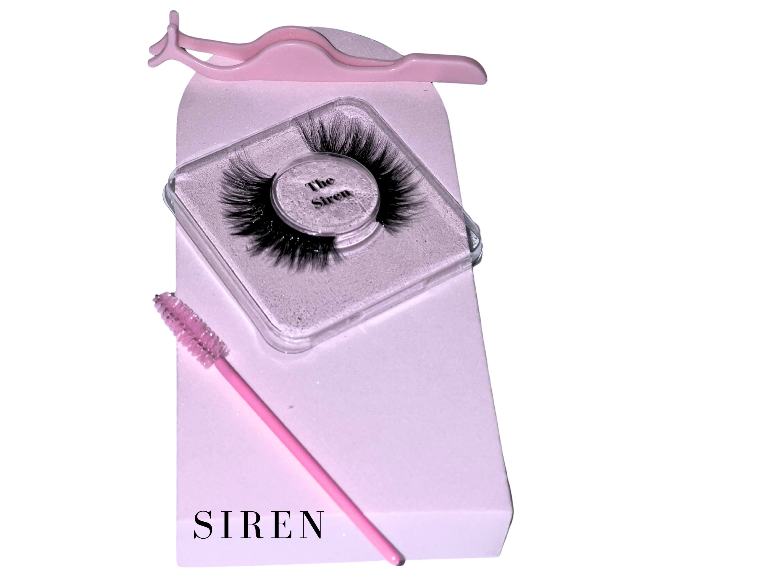 The Siren capture Hearts With the Siren Lash Full 3D Glam Lash for an ...