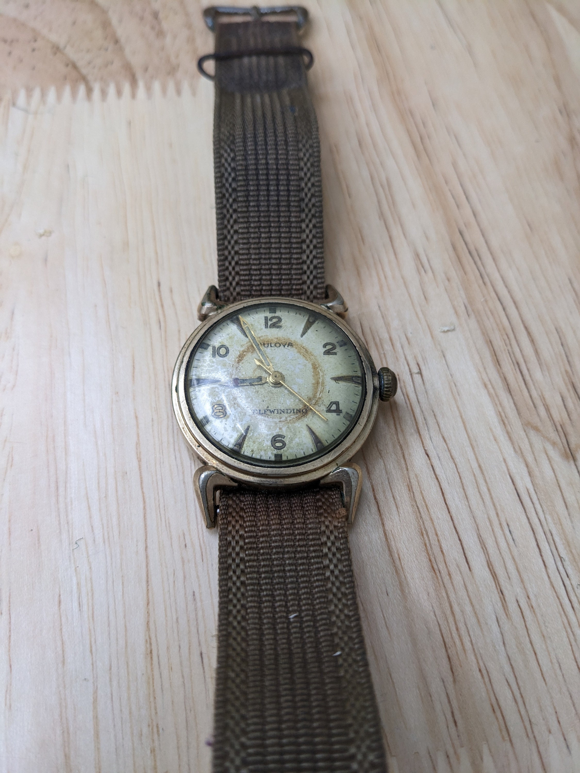 Vintage Bulova Self-winding Fancy Lug Watch - Etsy