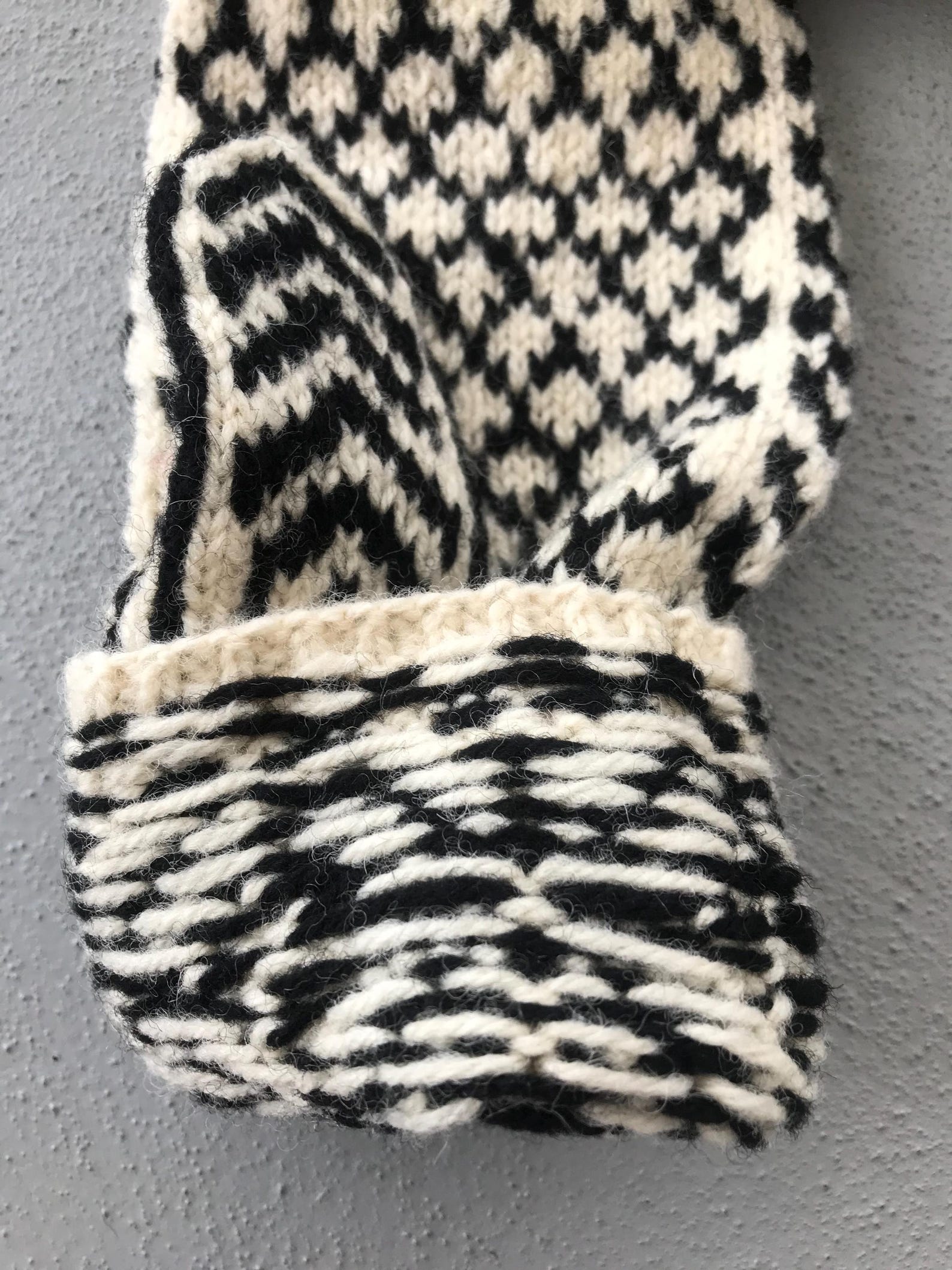 Norwegian Wool Gloves Hand Knitted Nordic Mittens Handmade Woolen ...