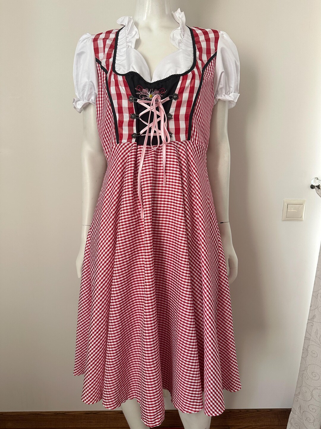 Vintage Red White Dirndl Tyrol Dress Laced-up Bodice Trachten ...