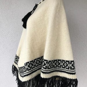 Vintage Women's Poncho Shrug Native Pattern Fringed Hand Knit Cape ...