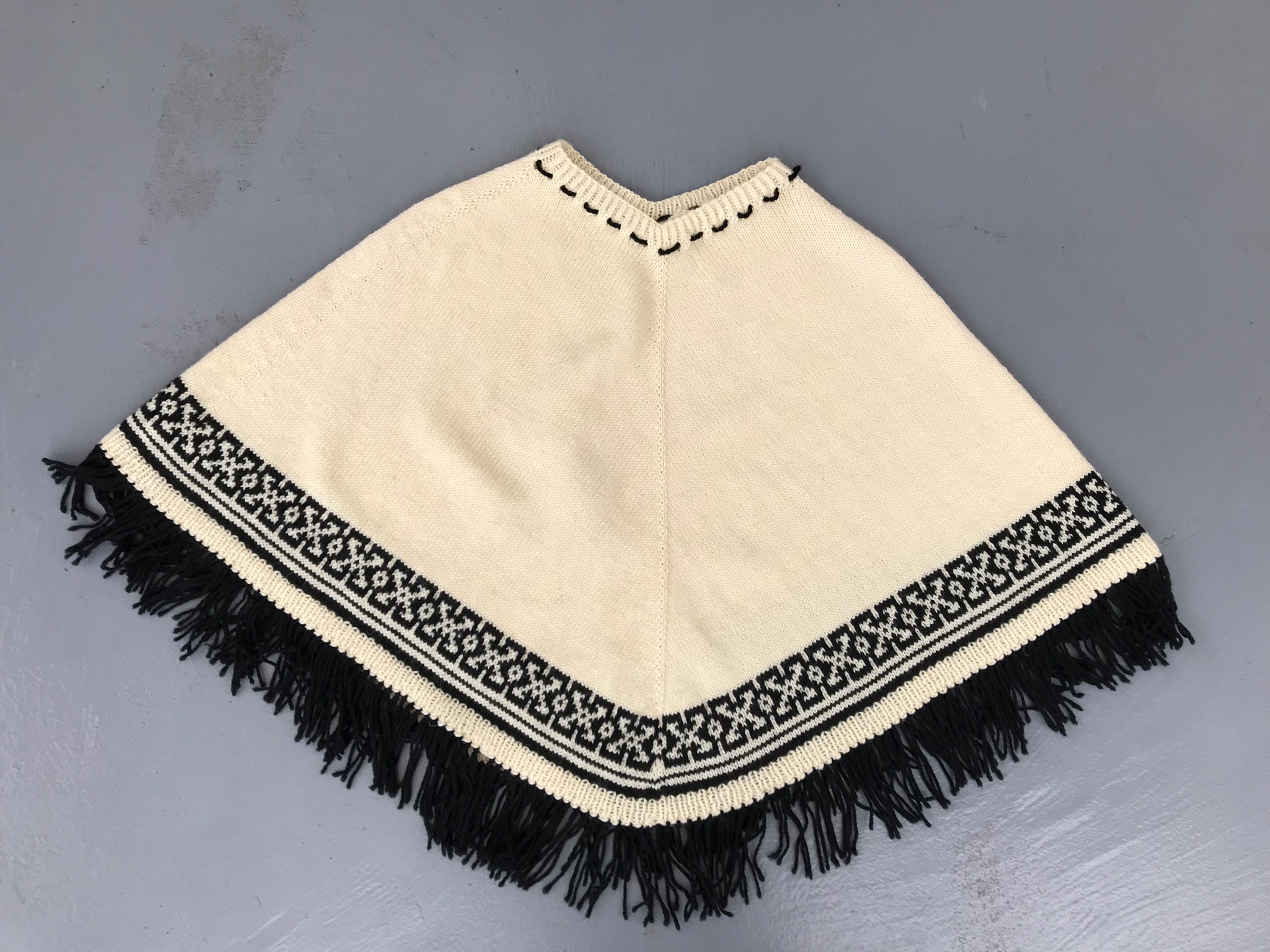 Vintage Women's Poncho Shrug Native Pattern Fringed Hand Knit Cape ...
