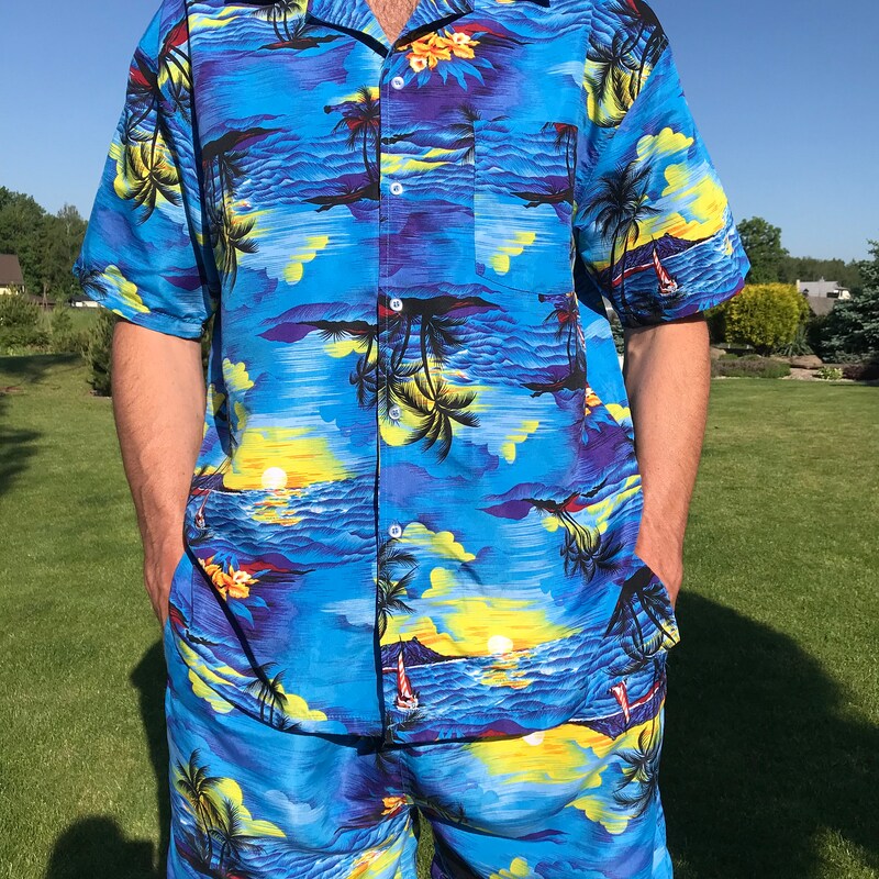 Mens Hawaiian Shirt and Short Set - Etsy