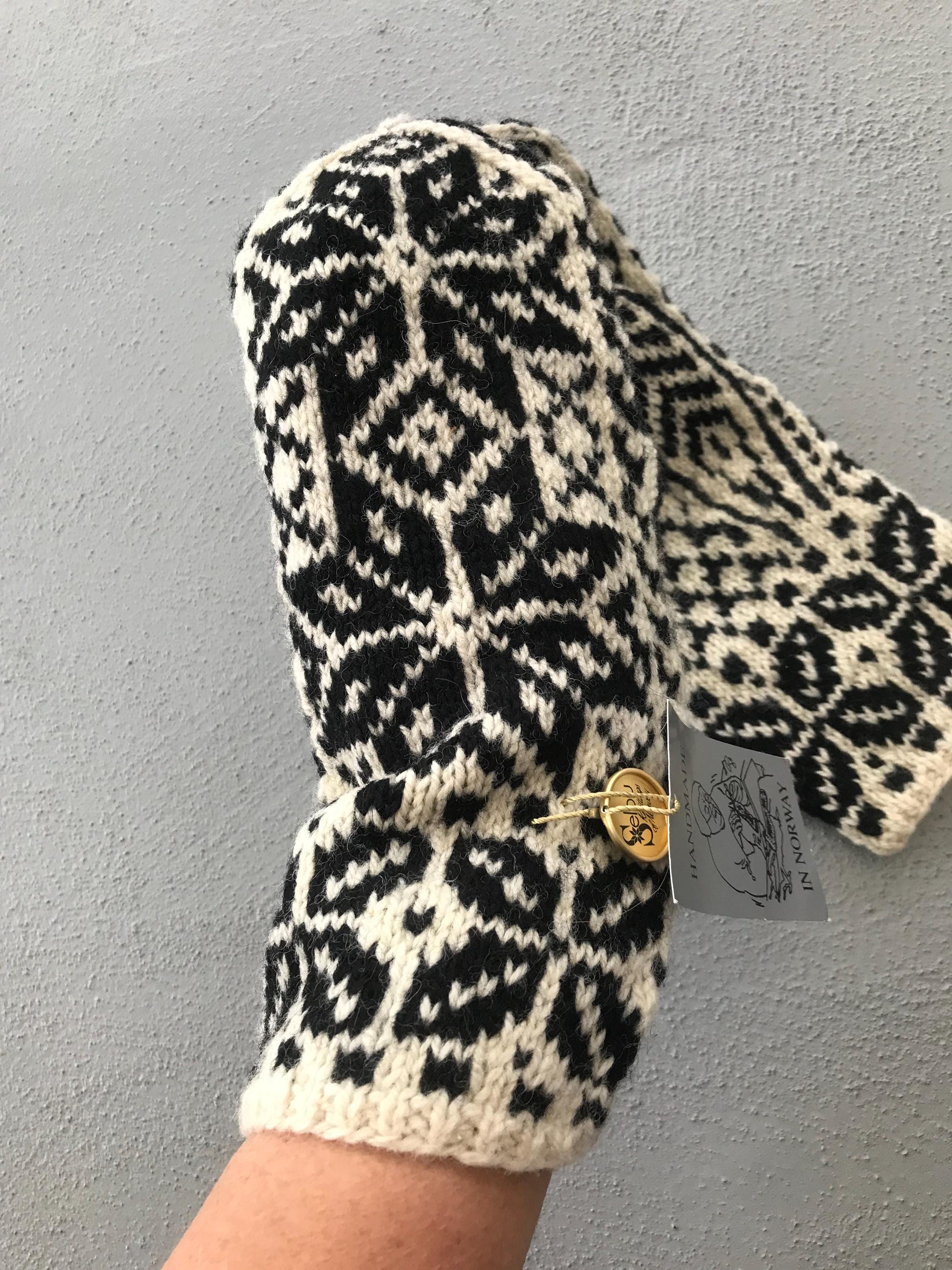 Norwegian Wool Gloves Hand Knitted Nordic Mittens Handmade Woolen ...