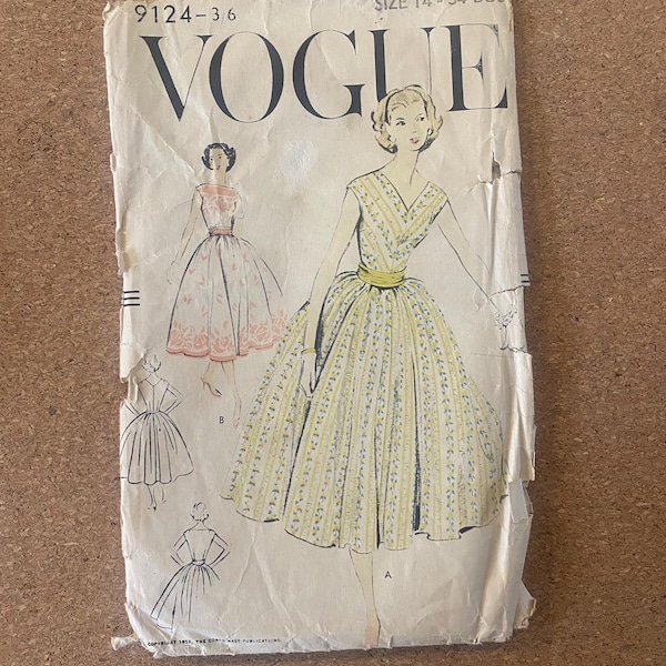 Vogue 8789 - Etsy