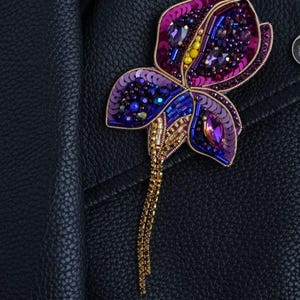 Lapel Pin Embroidery Brooch Iris Flower. Bead Custom Pin Personalized ...