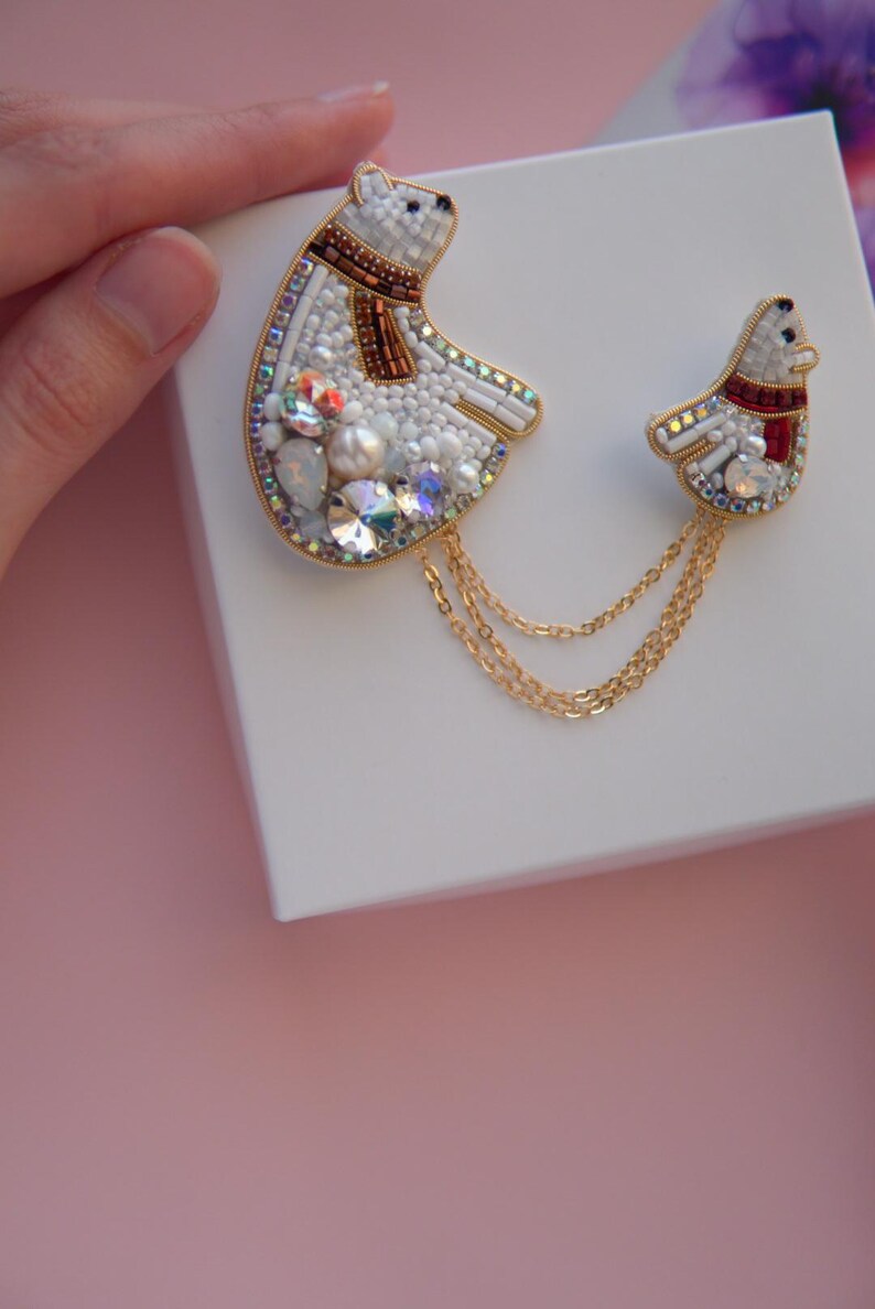 Double Beaded Bear Brooch With Chain, Embroidered Polar Bear Collar Pin ...