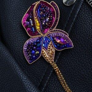 Lapel Pin Embroidery Brooch Iris Flower. Bead Custom Pin Personalized ...