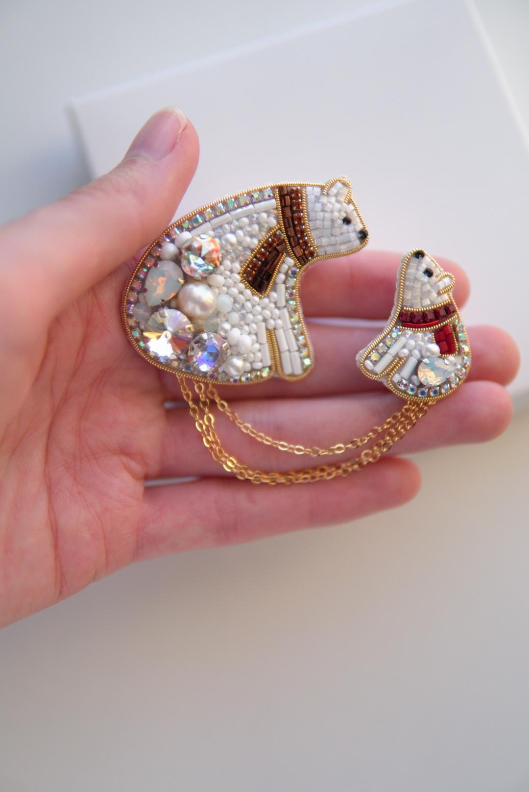 Double Beaded Bear Brooch With Chain, Embroidered Polar Bear Collar Pin ...