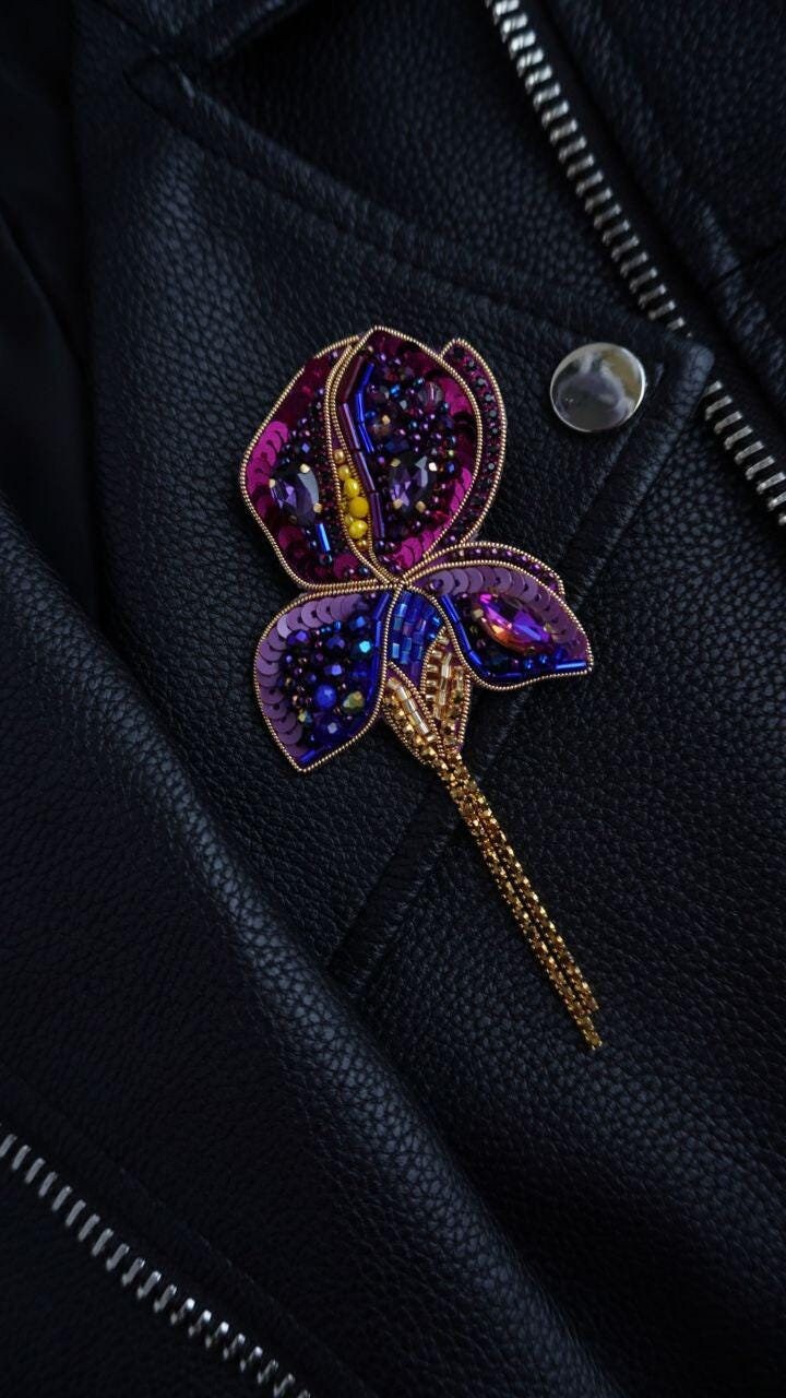 Lapel Pin Embroidery Brooch Iris Flower. Bead Custom Pin Personalized ...
