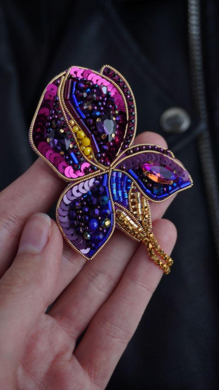 Lapel Pin Embroidery Brooch Iris Flower. Bead Custom Pin Personalized ...