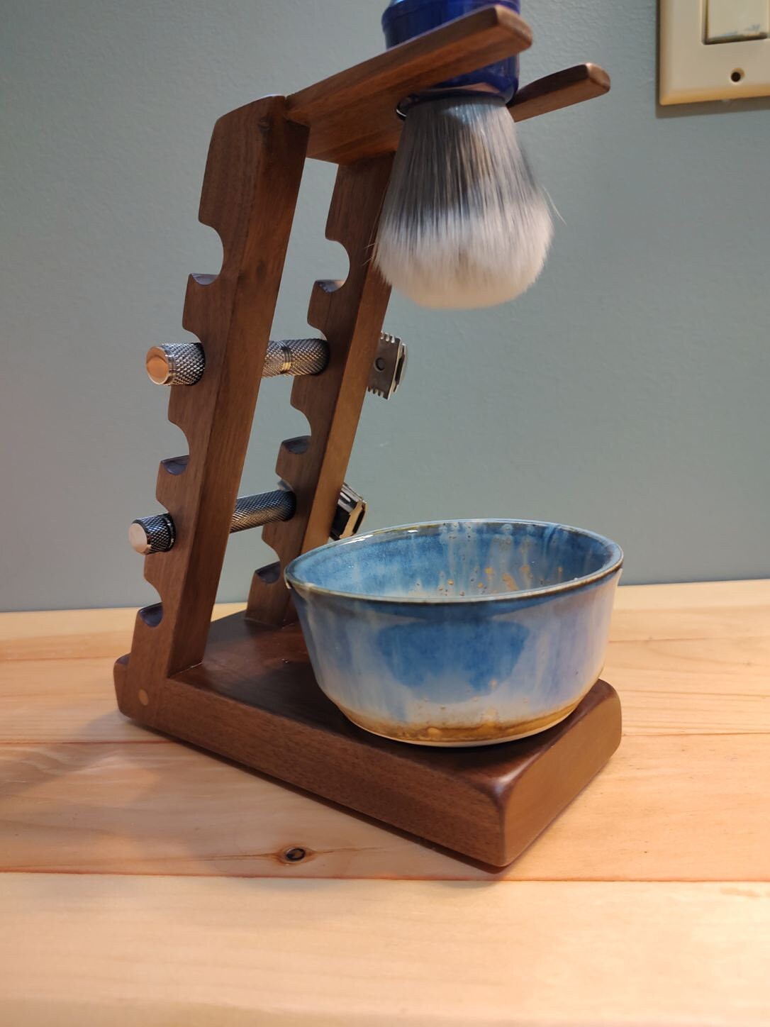 Wood Safety Razor Stand - Etsy