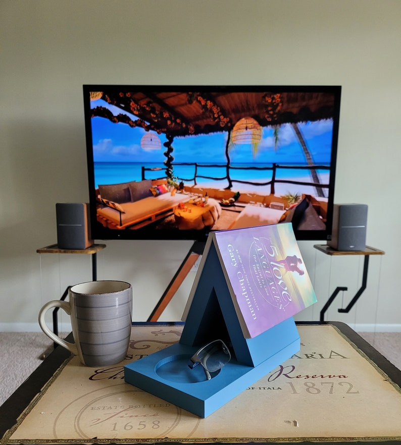3D Printed Book Barn: Reader's Nightstand Organizer - Etsy
