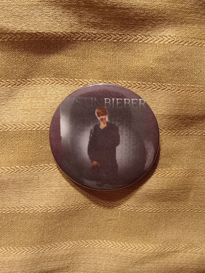 Rapper Singer Justin Bieber Boyfriend Button Pinback All Metal Modern ...