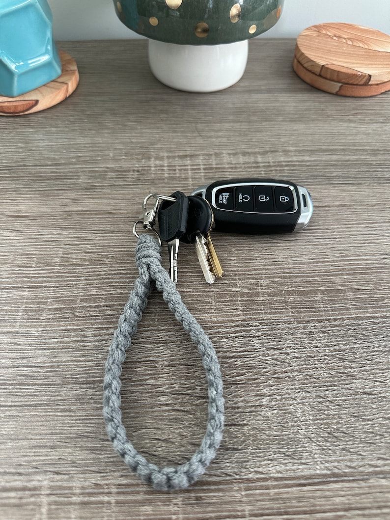 Twisted Macrame Wristlet Keychain: Personalized Key Lanyard - Etsy