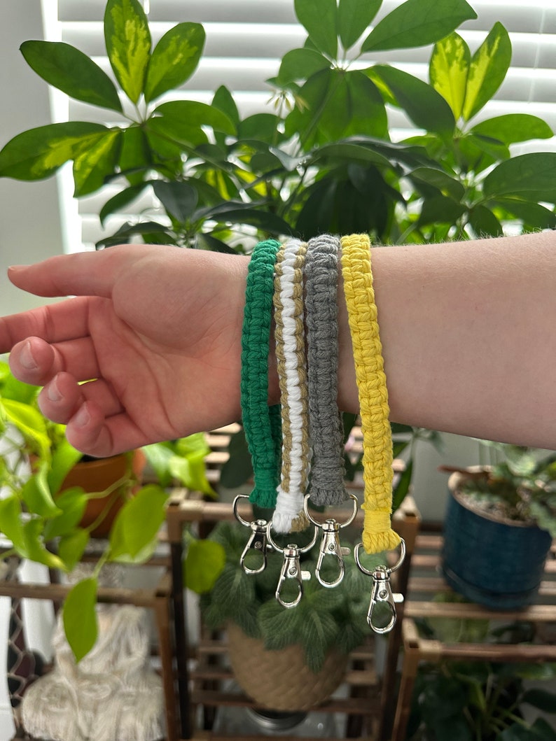 Twisted Macrame Wristlet Keychain: Personalized Key Lanyard - Etsy