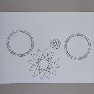 SVG Laser Cut Wood Spirograph Tool Kit, Retro 60s Style Drawing Toy for ...